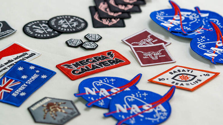 Parches bordados para coser en la ropa: Guía completa para personalizar ...